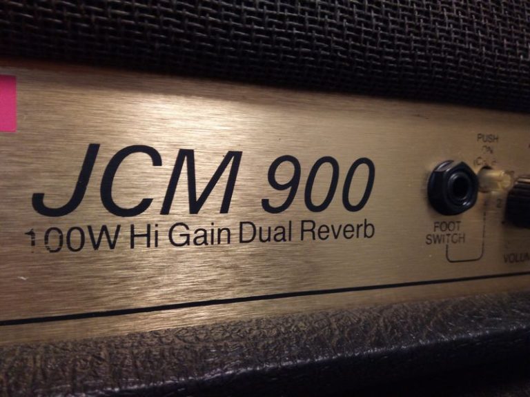 Marshall・JCM900とは？スペックのレビューとセッティングのコツ | 楽器の買取屋さん